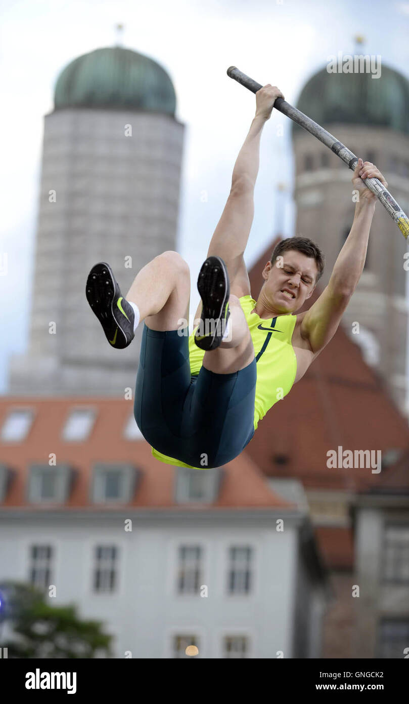 "Pole Vault and Long Jump Meeting ""Jump and Fly"" in Munich, 2014 ...
