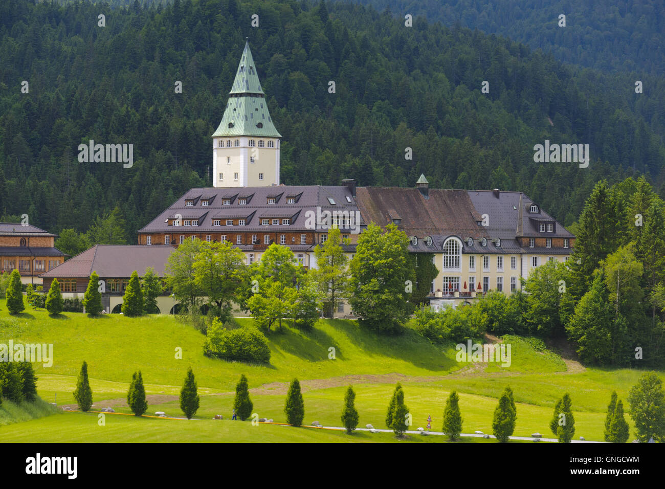 Schloss and Hotel Elmau Stock Photo - Alamy