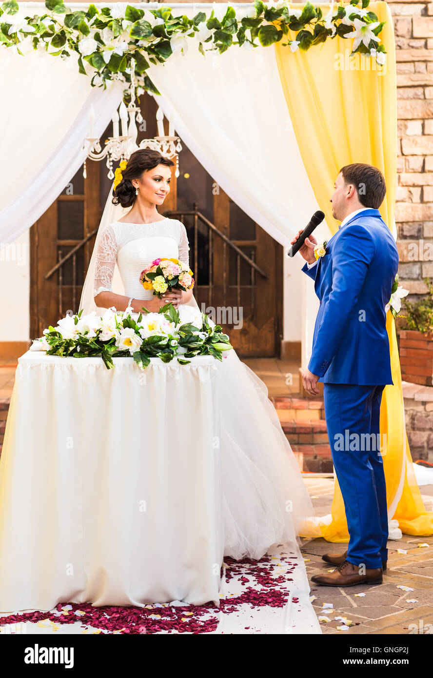 beautiful caucasian couple just married. Wedding ceremony Stock Photo ...