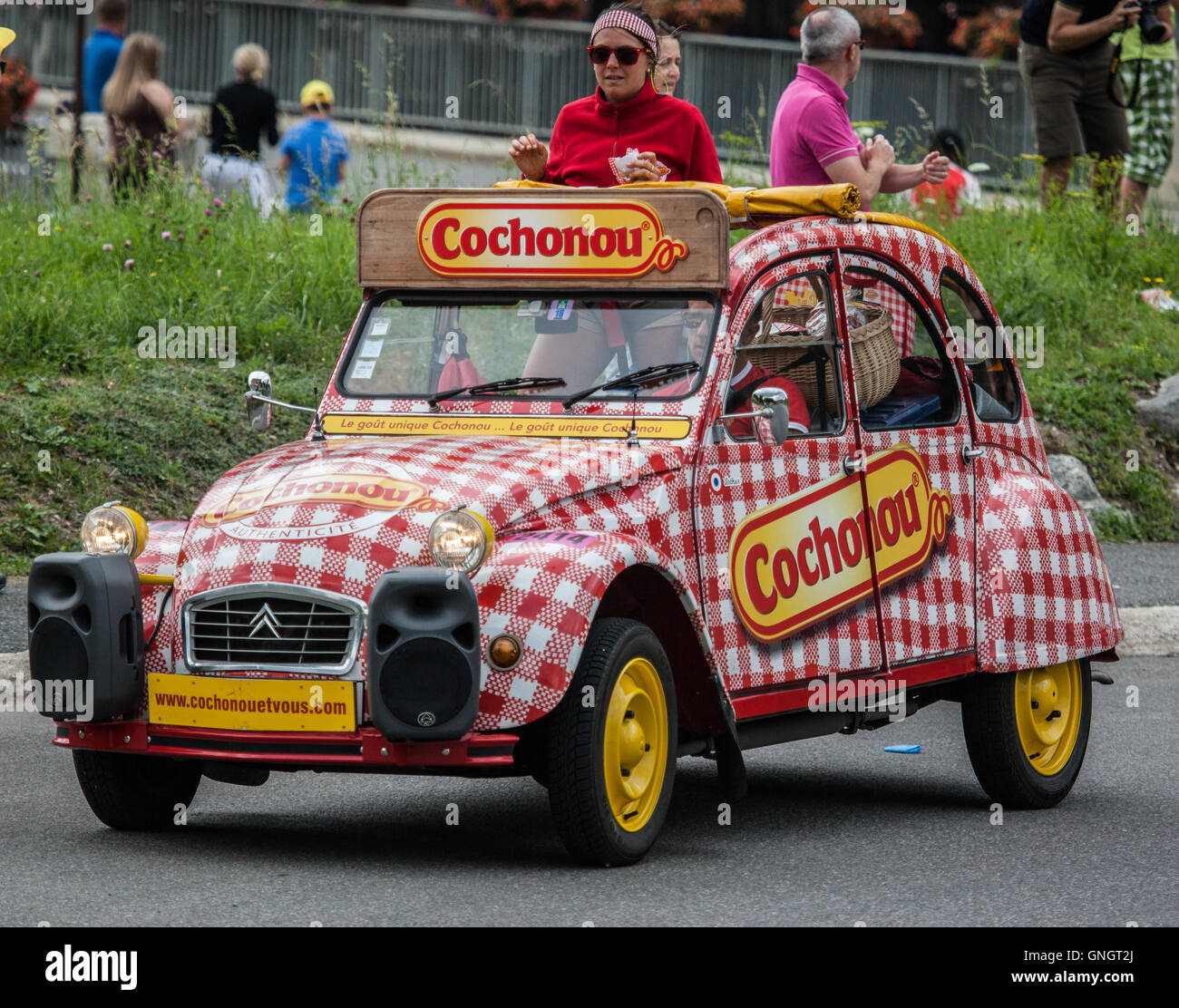 La Caravane du Tour de France 2016 Stock Photo - Alamy