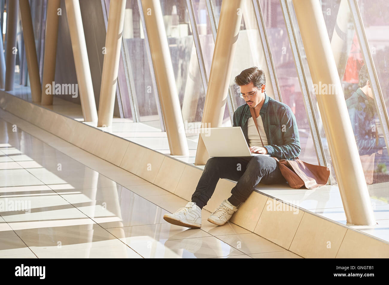 Waiting student on coffee hi-res stock photography and images - Alamy
