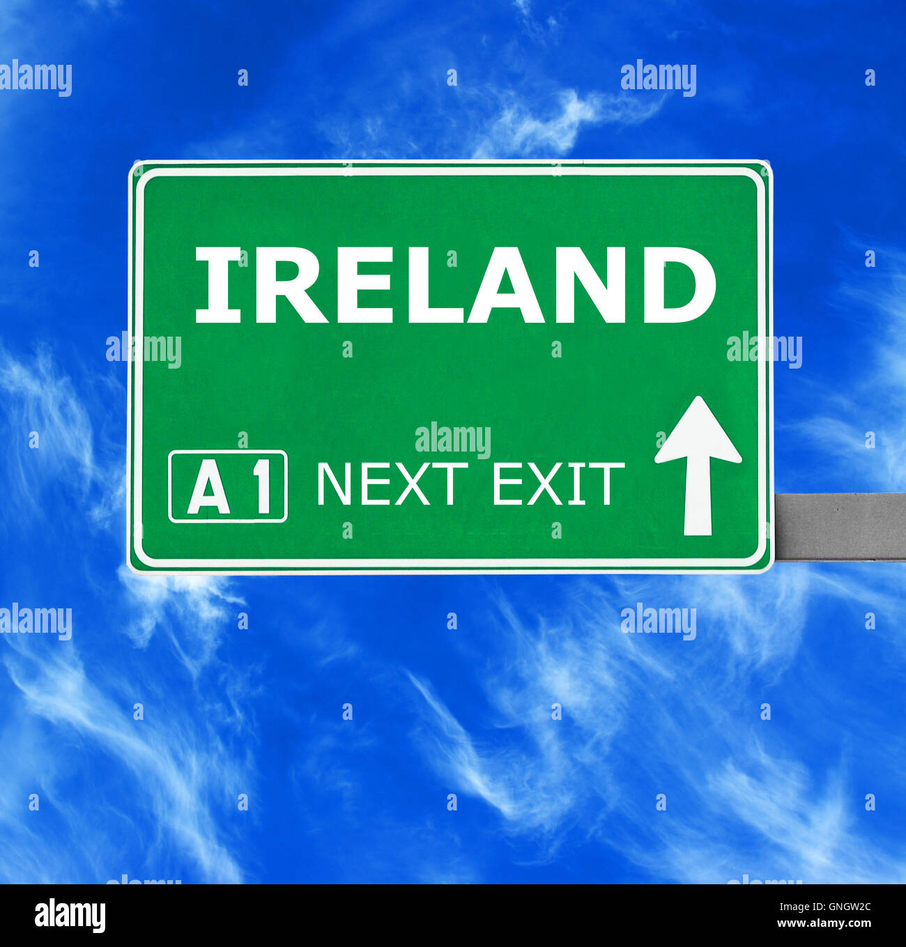 IRELAND road sign against clear blue sky Stock Photo - Alamy