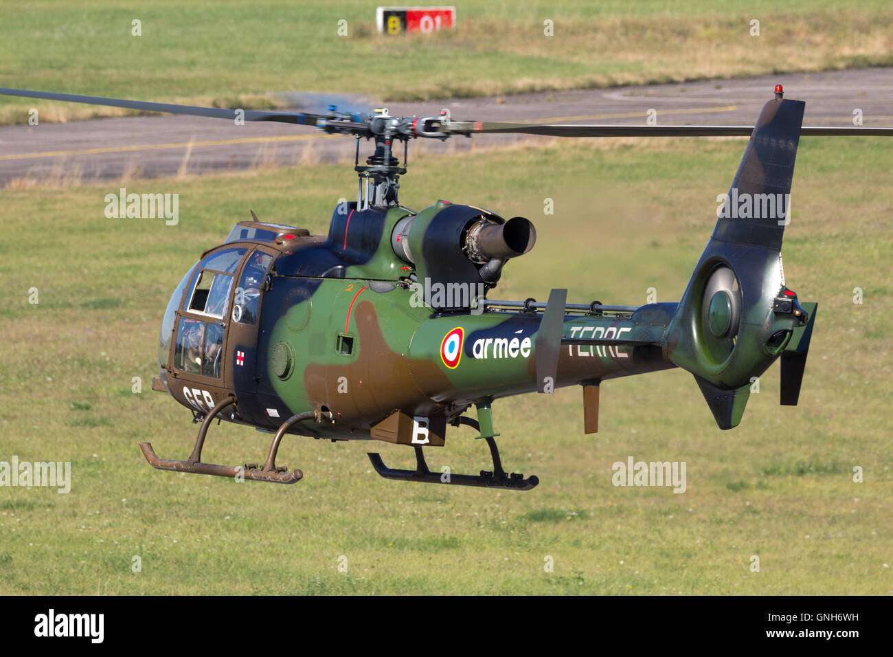 French army gazelle helicopter hi-res stock photography and images - Alamy