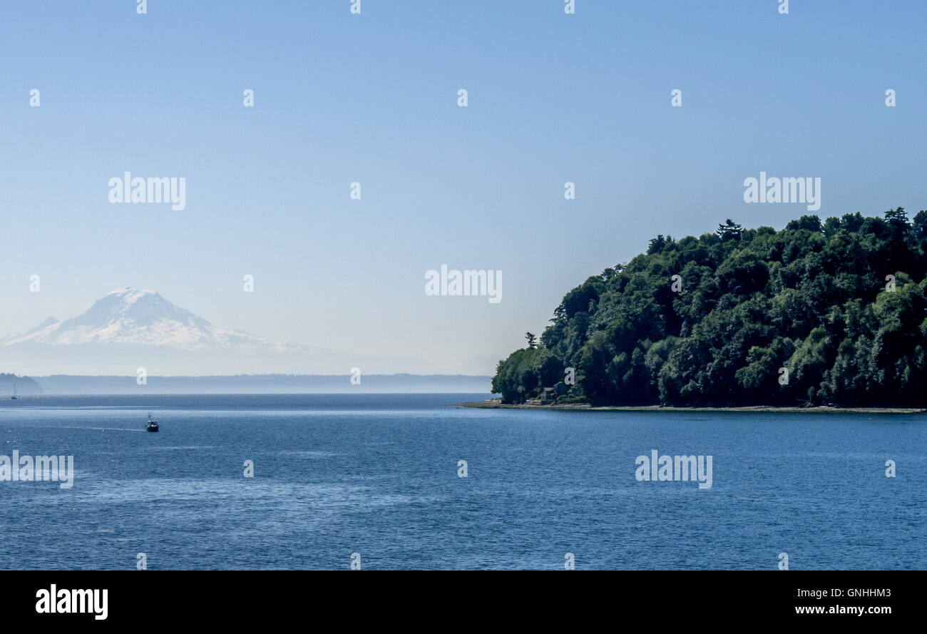 Rainer island hi-res stock photography and images - Alamy