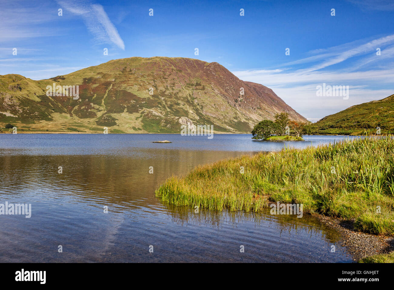 Crummock water hi-res stock photography and images - Alamy