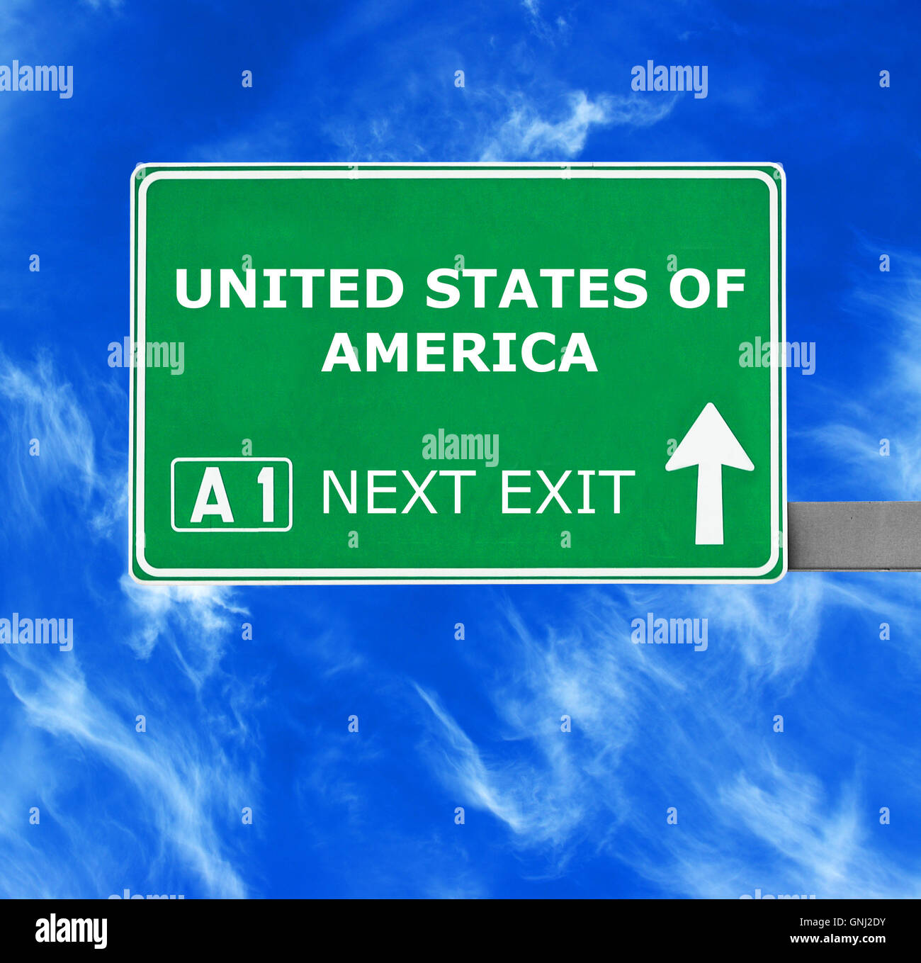 UNITED STATES OF AMERICA road sign against clear blue sky Stock Photo ...