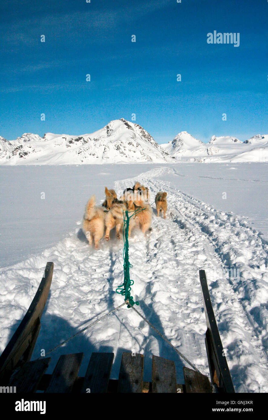Greenland mountains snow winter hi-res stock photography and images - Alamy