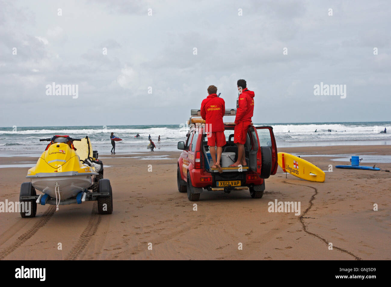 Rnli lifeguards jet ski hi-res stock photography and images - Alamy