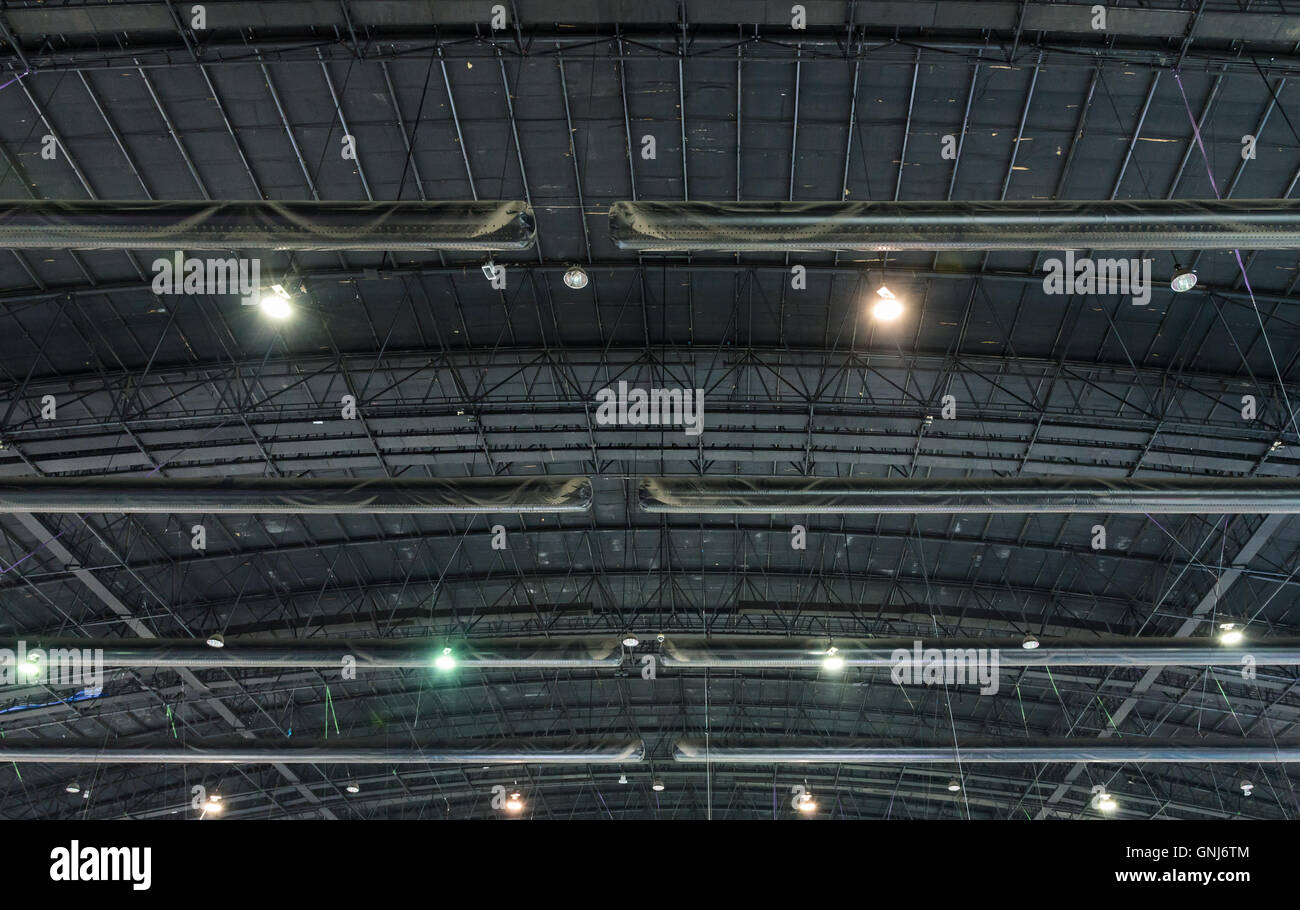 Steel frame ceiling hi-res stock photography and images - Alamy