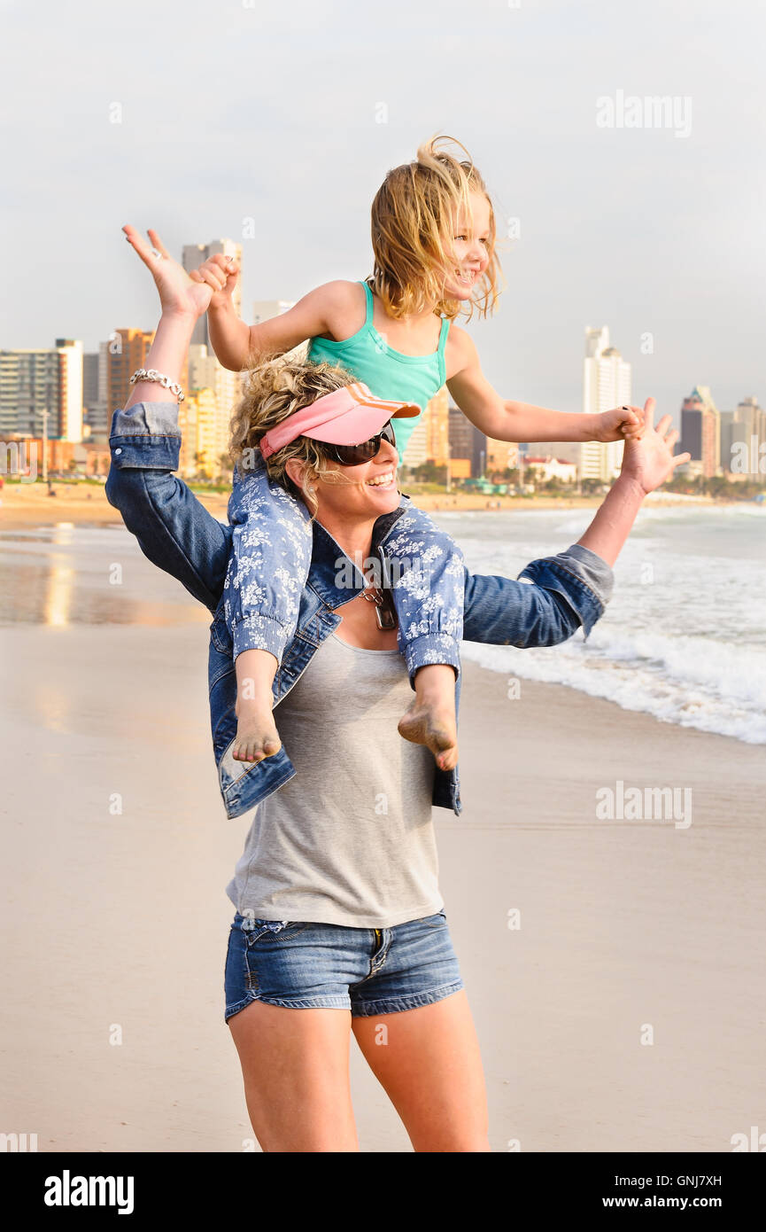 Moms shoulder hi-res stock photography and images - Alamy