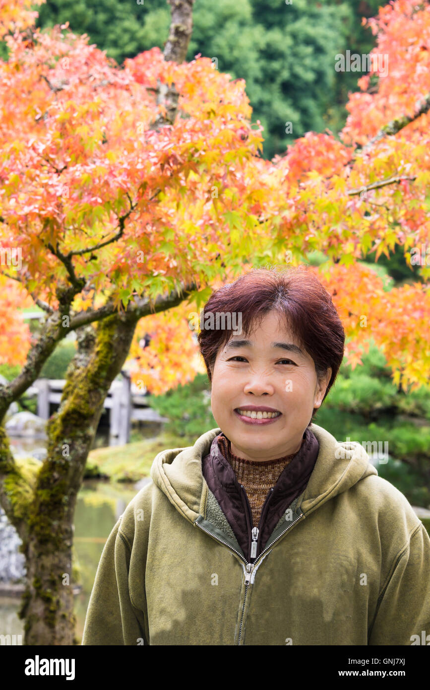Middle aged japanese woman hi-res stock photography and images - Alamy