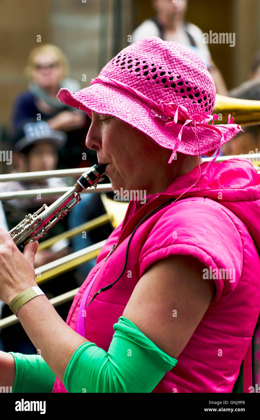 Uk horns band hi-res stock photography and images - Alamy