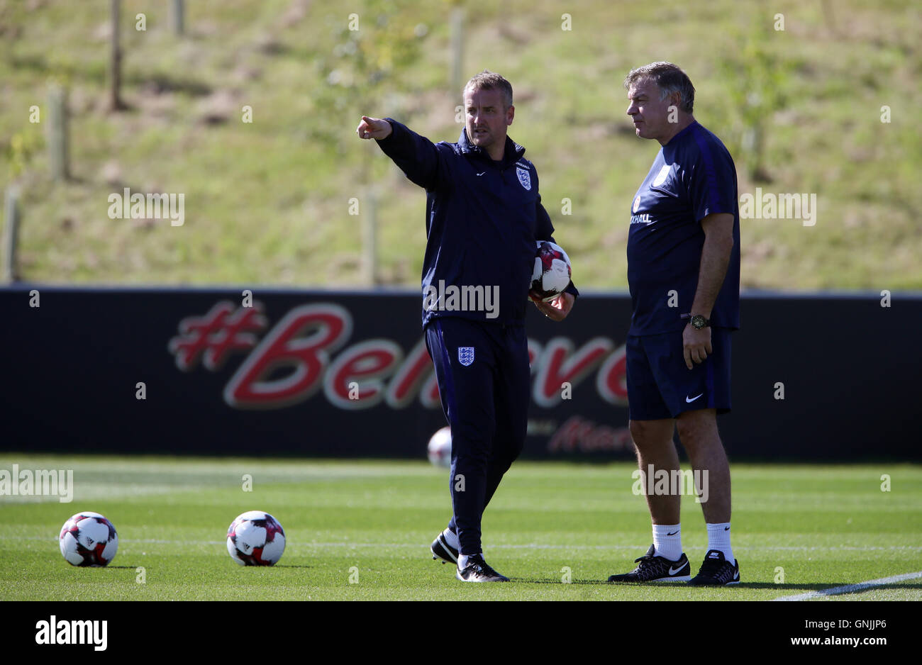 Goalkeeping coach martyn margetson hi-res stock photography and images ...