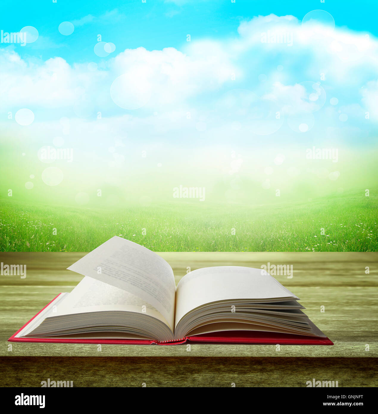 Open book on table hi-res stock photography and images - Alamy