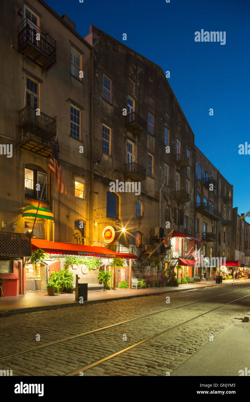 HISTORIC RIVER STREET BUILDINGS SAVANNAH GEORGIA USA Stock Photo - Alamy