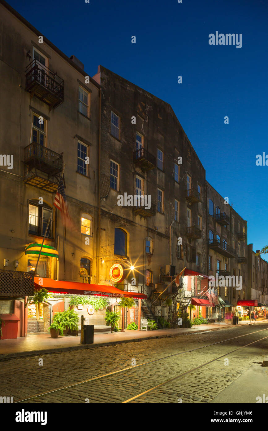 HISTORIC RIVER STREET BUILDINGS SAVANNAH GEORGIA USA Stock Photo - Alamy