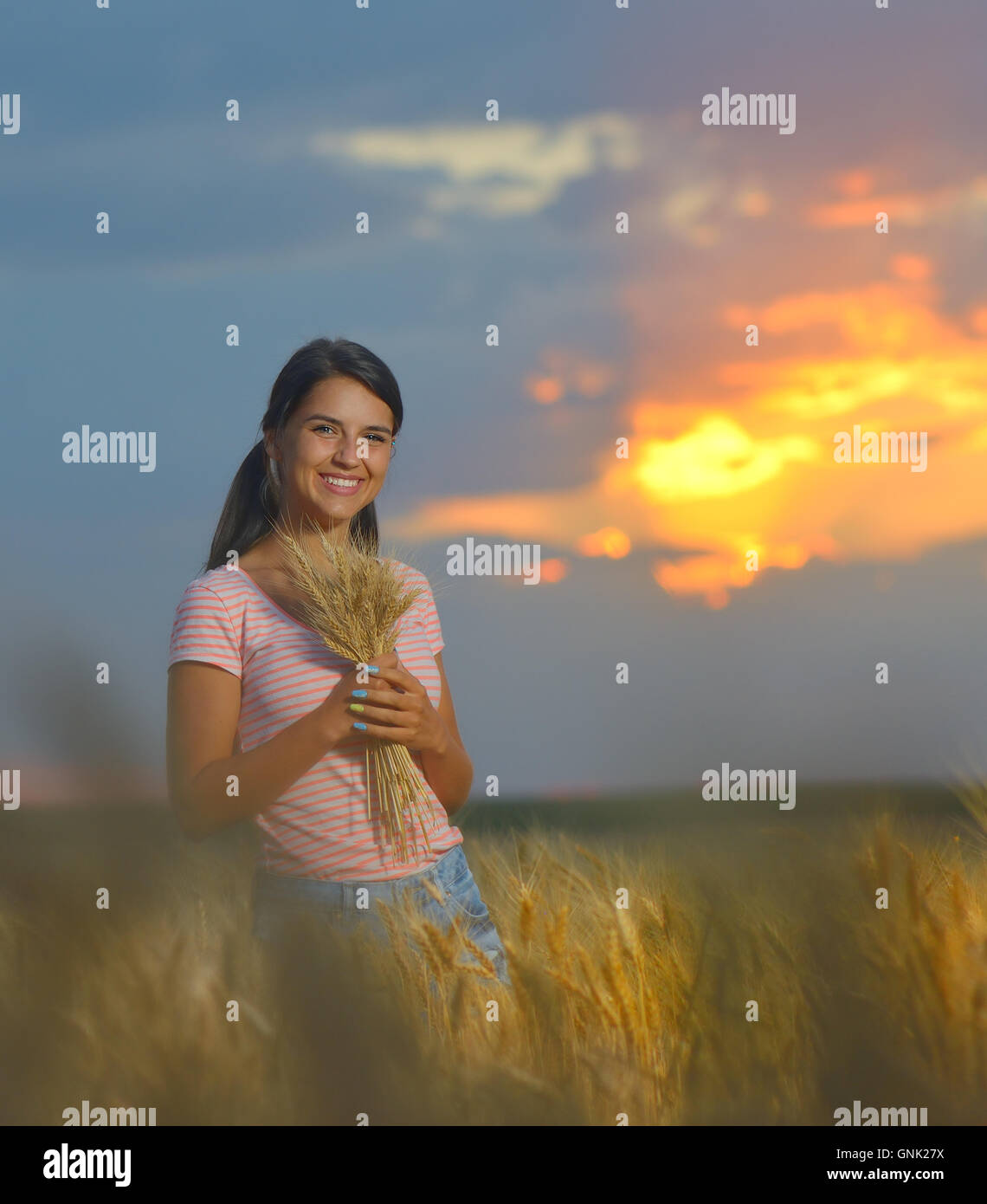 Beautiful cloudy background hi-res stock photography and images - Alamy