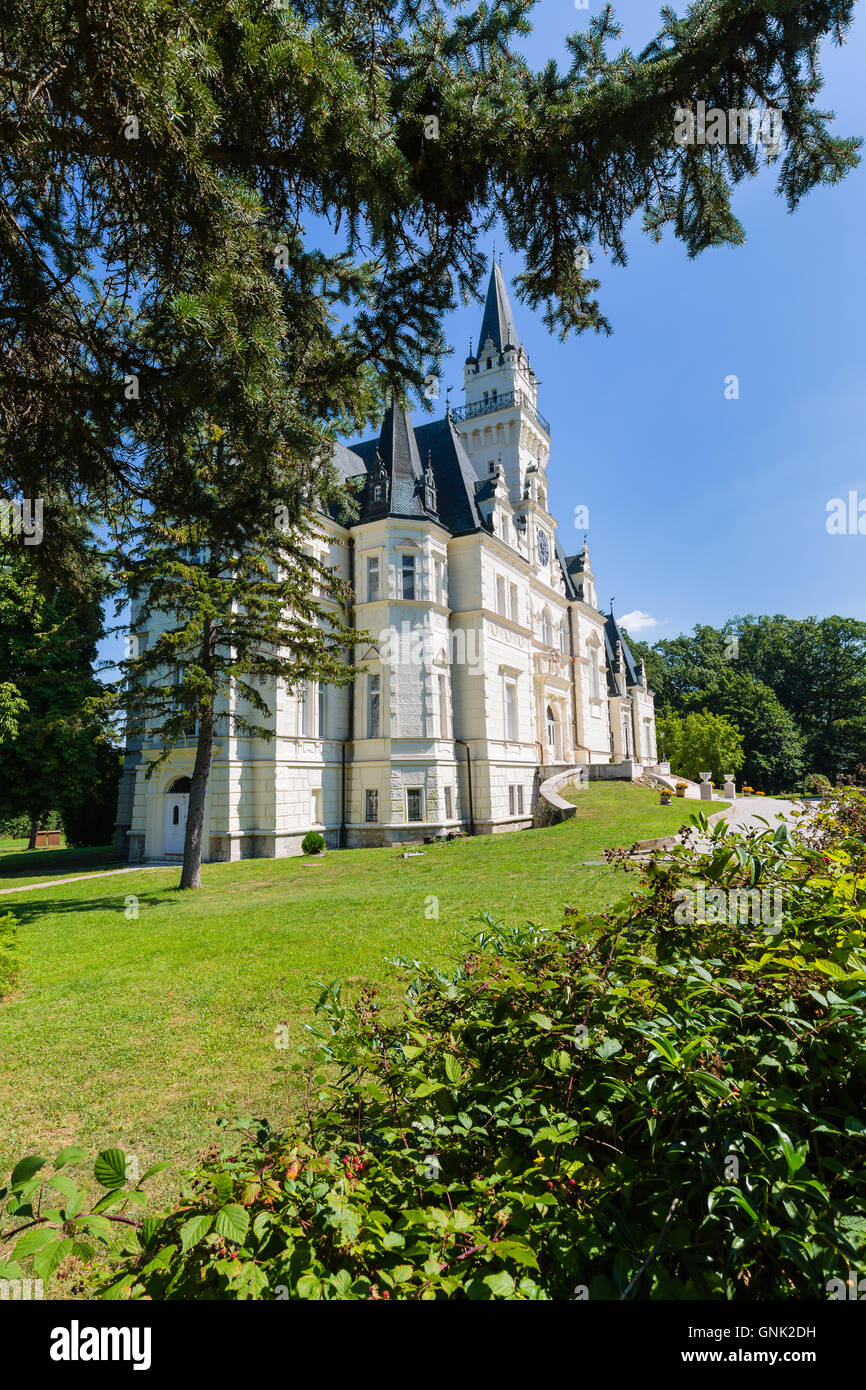 Budmerice castle hi-res stock photography and images - Alamy