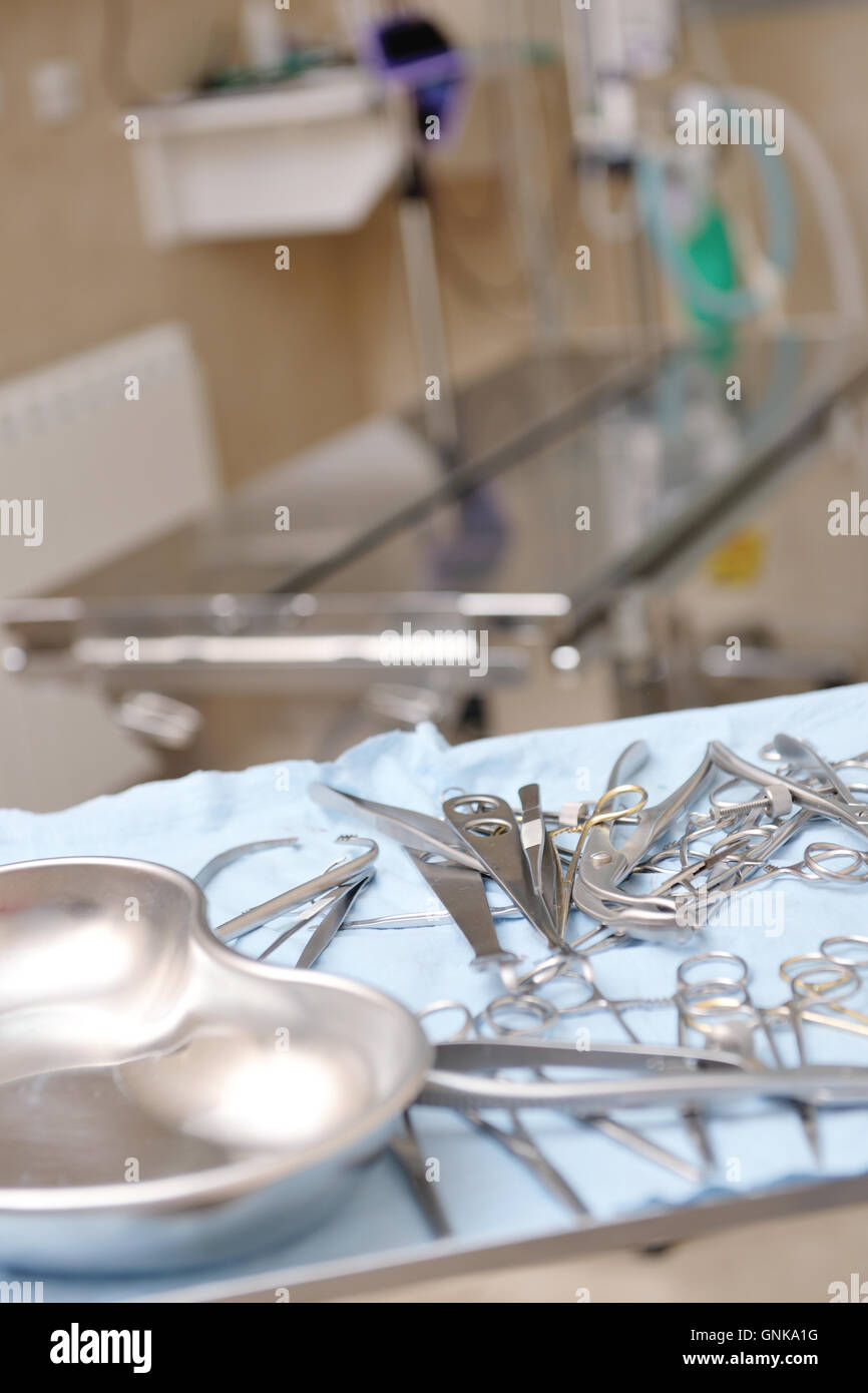 surgery room indoor Stock Photo - Alamy
