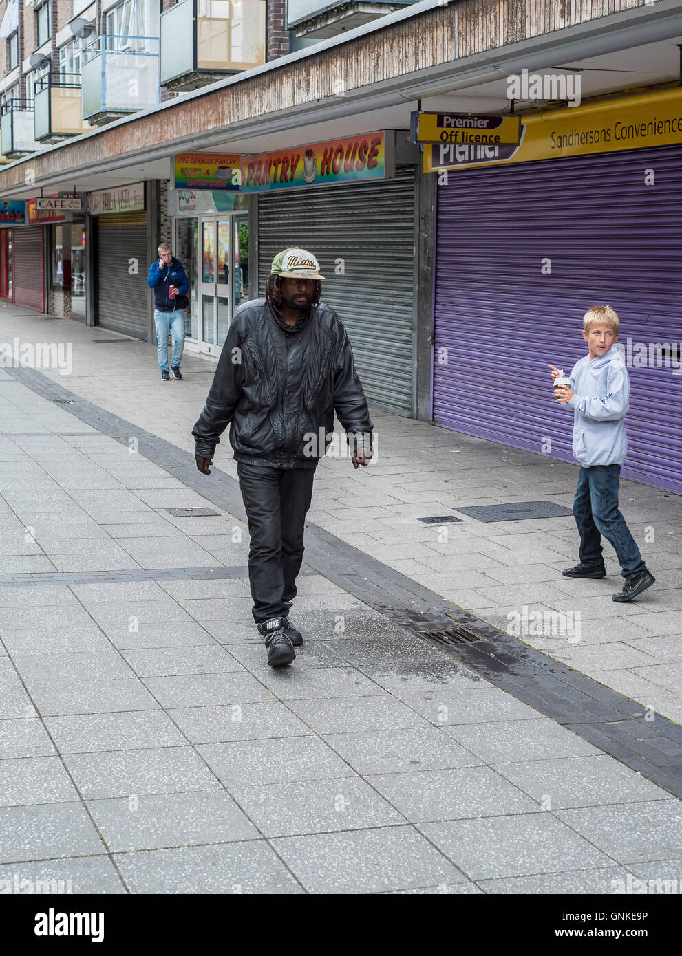 People in every day street life Stock Photo - Alamy