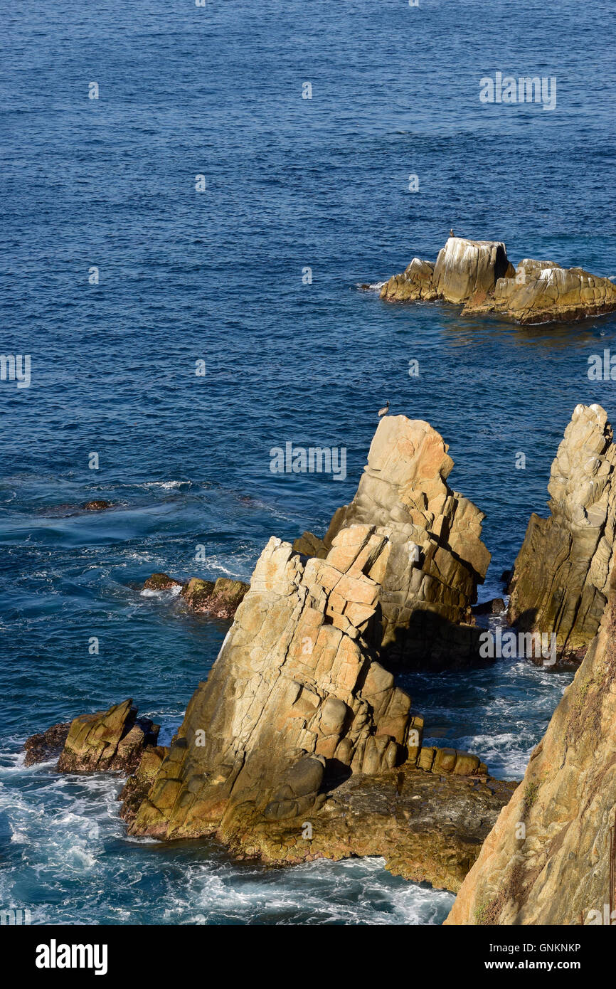 rocks in the Pacific Ocean off the coast of Acapulco, Mexico Stock ...