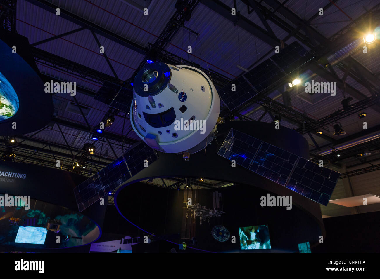 Service module hi-res stock photography and images - Alamy