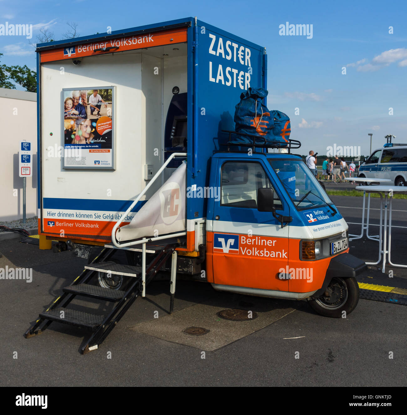 Mobile bank vehicle hi-res stock photography and images - Alamy