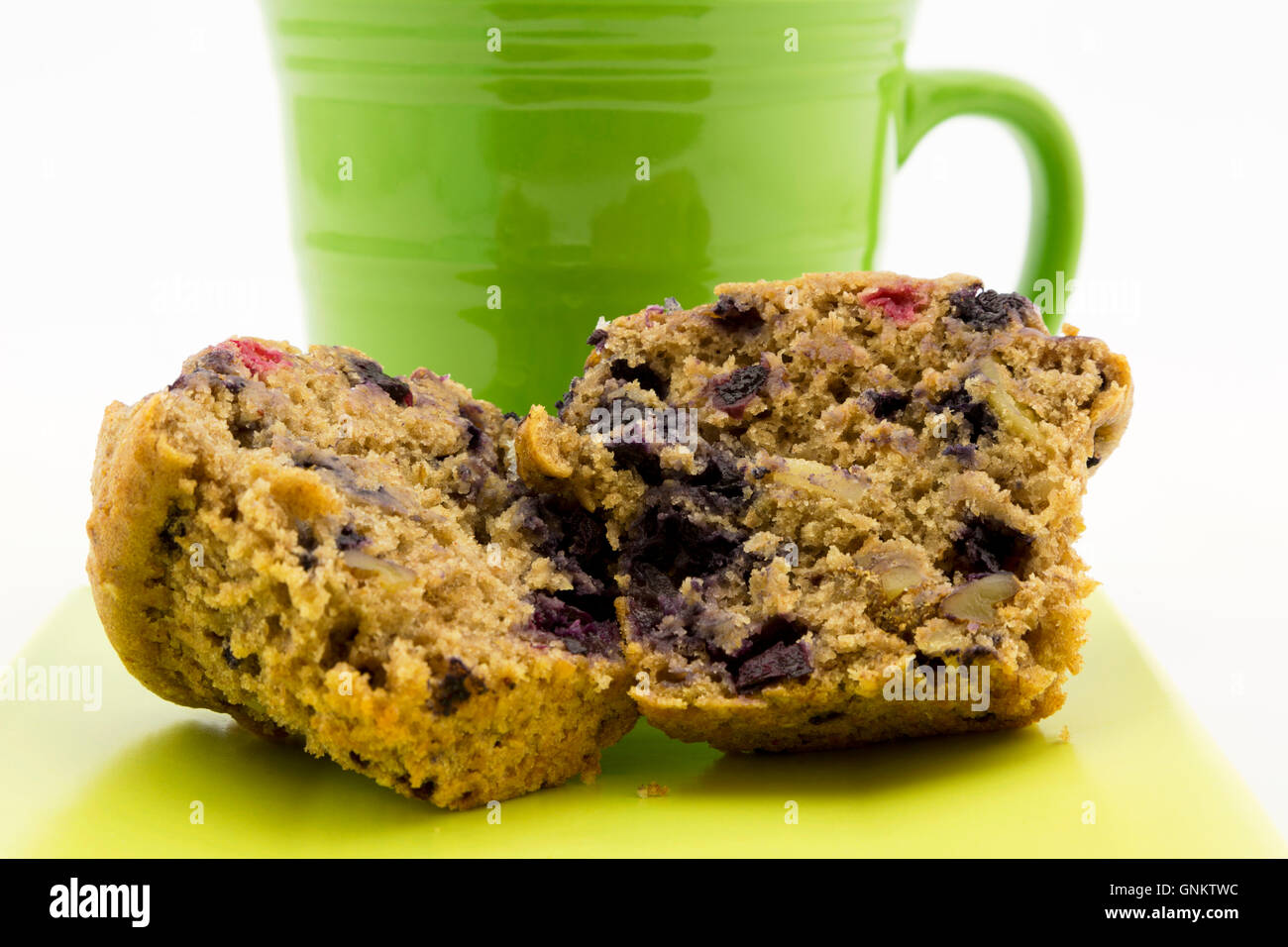 Whole grain muffin hi-res stock photography and images - Alamy