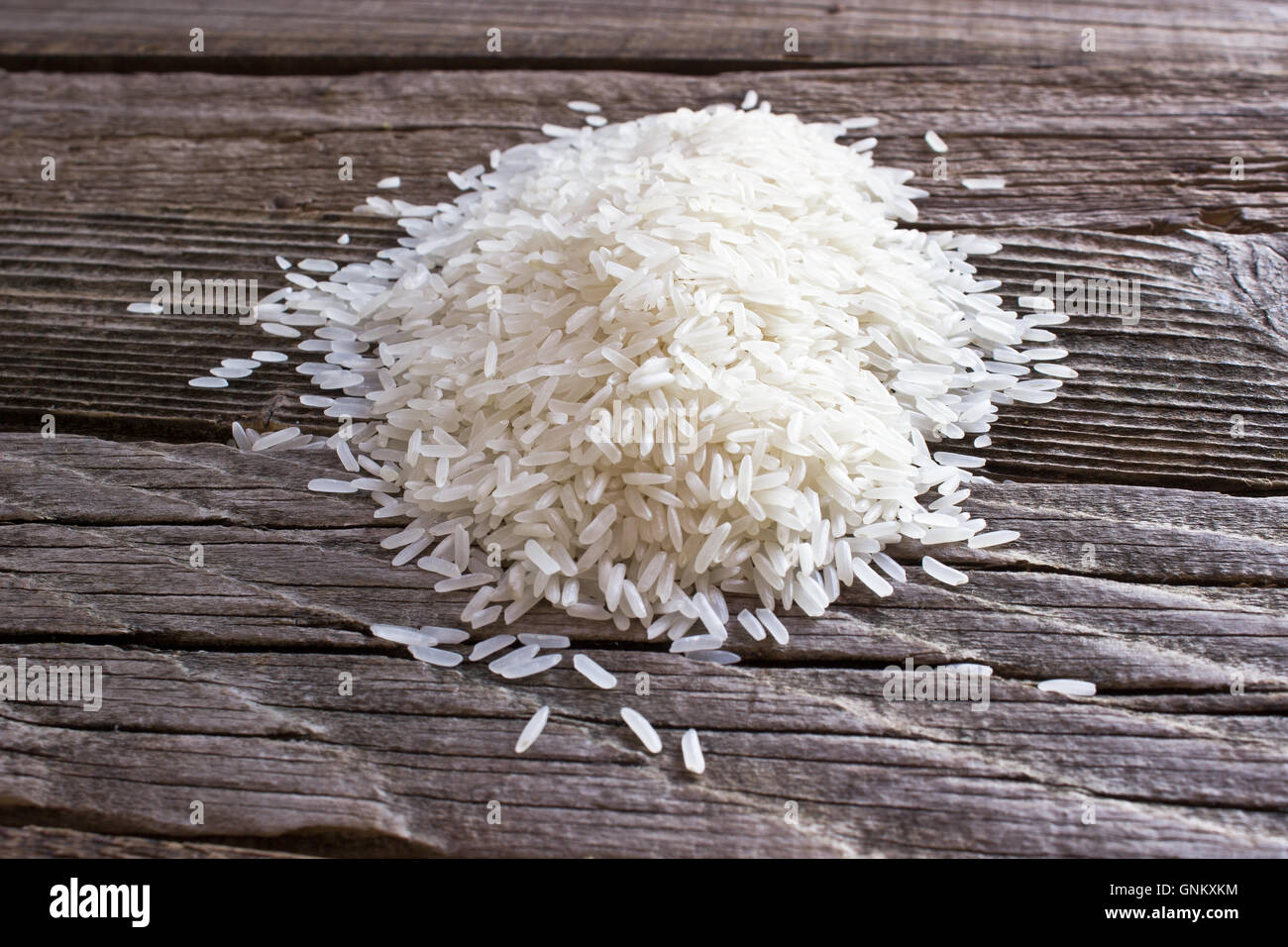 Pile of rice grain hi-res stock photography and images - Alamy