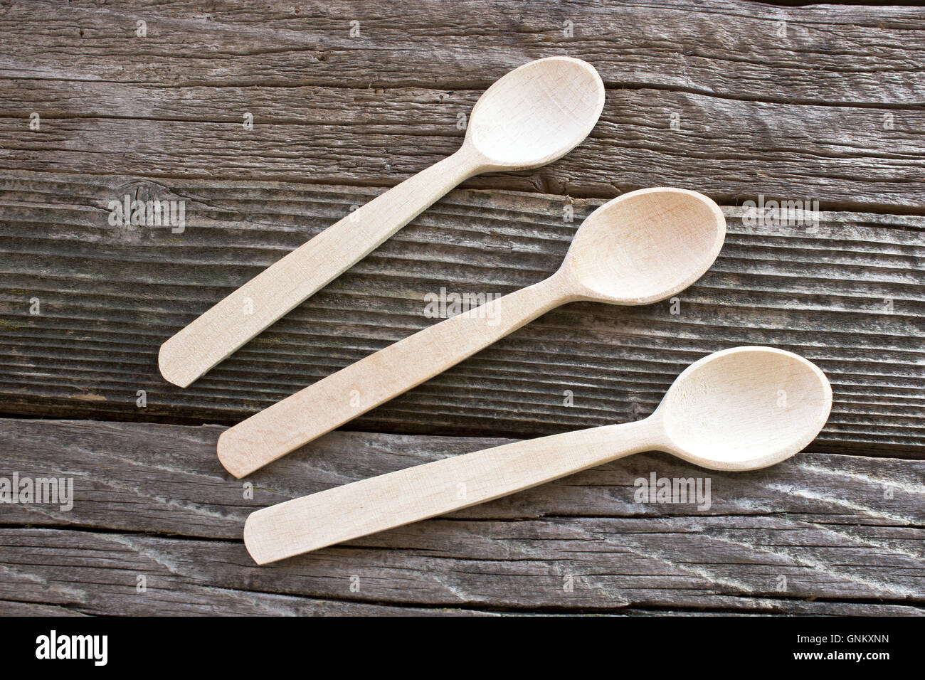Table and spoons hi-res stock photography and images - Alamy