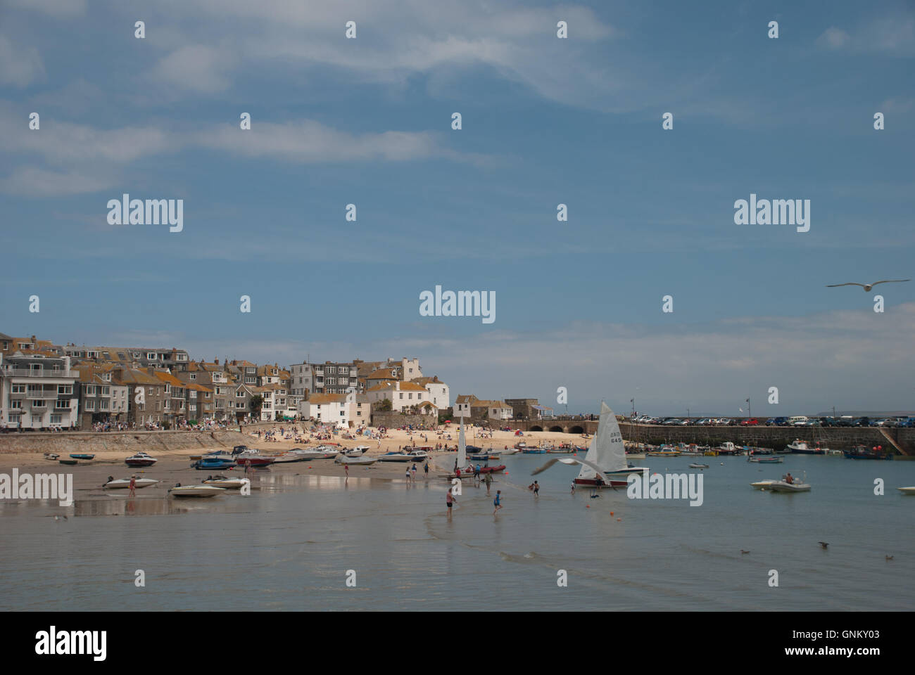 Tide out at St Ives, Cornwall Stock Photo - Alamy