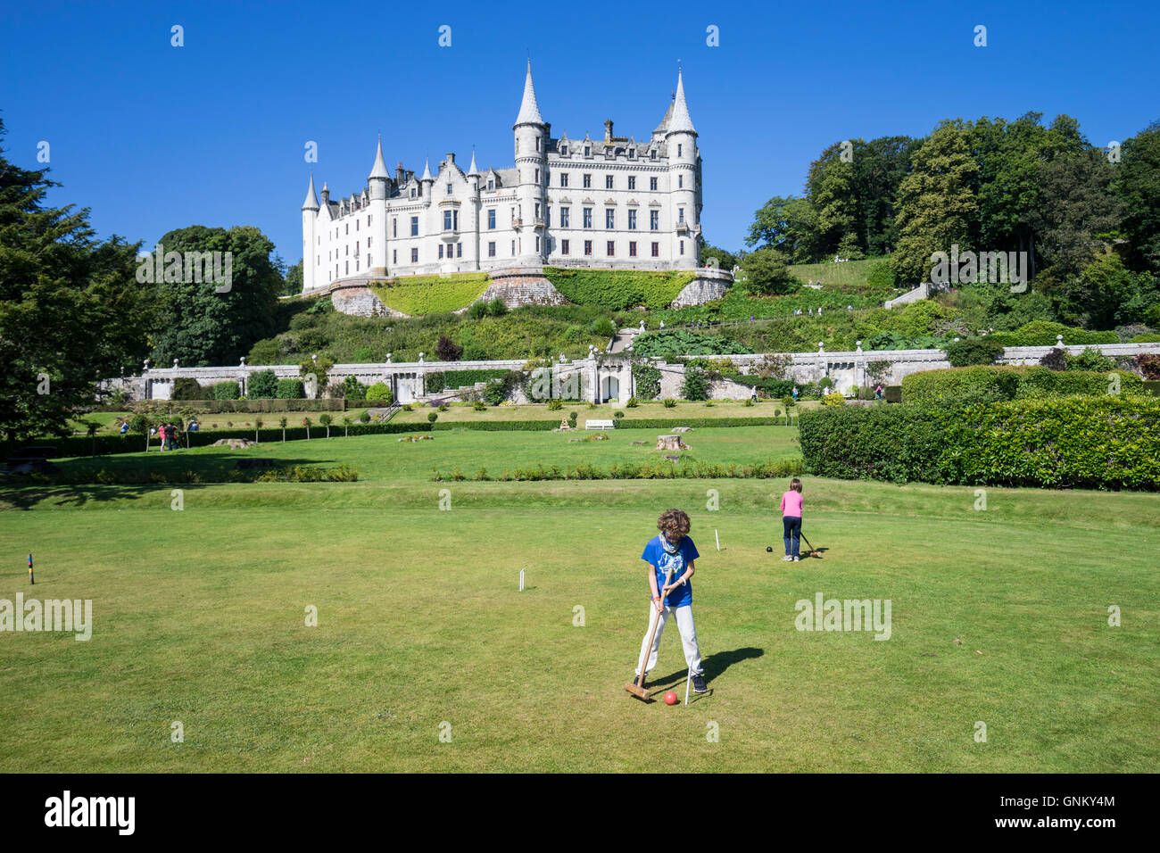 Clan castles hi-res stock photography and images - Alamy