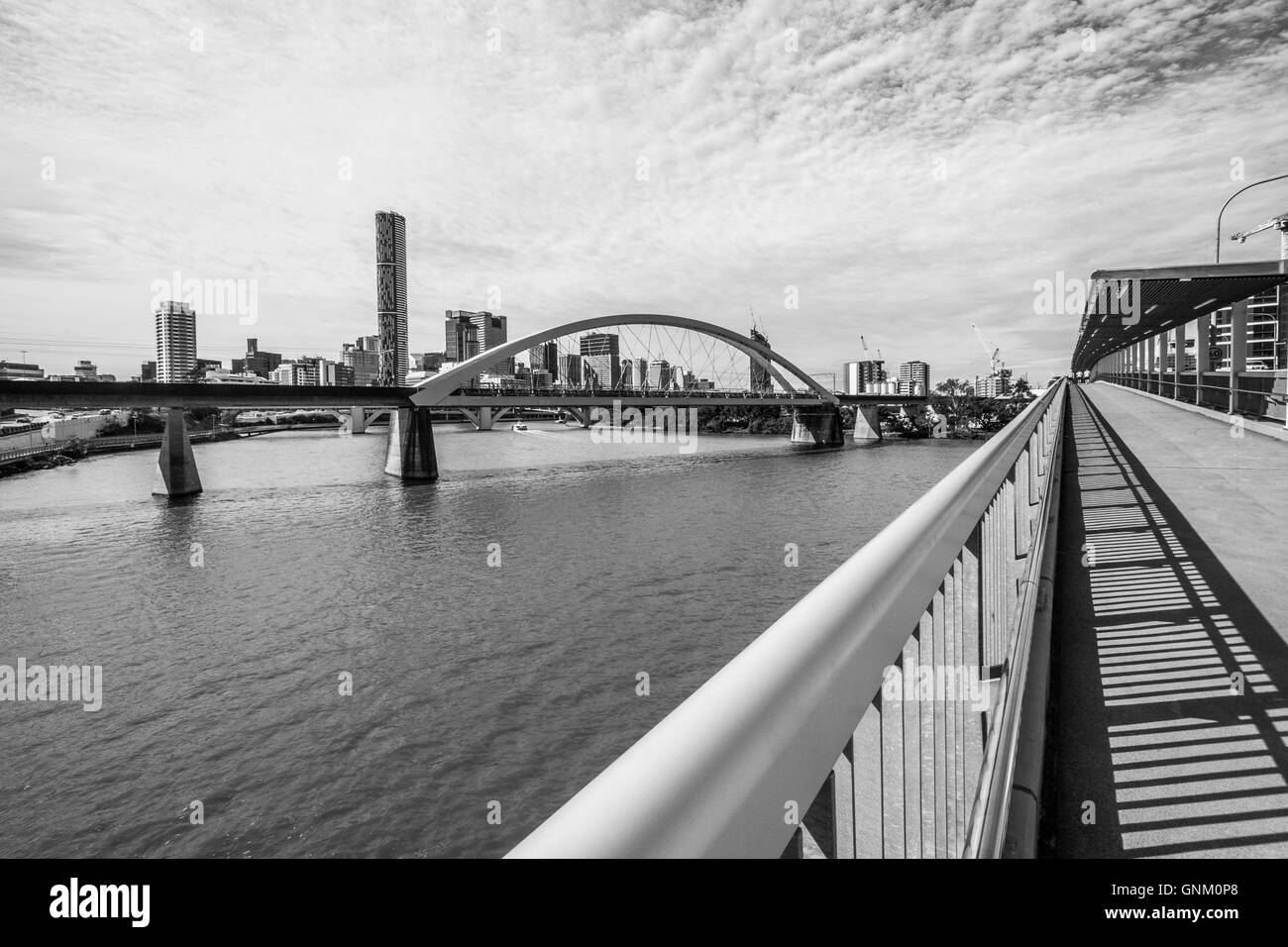 Victoria Bridge and downtown Brisbane Stock Photo - Alamy