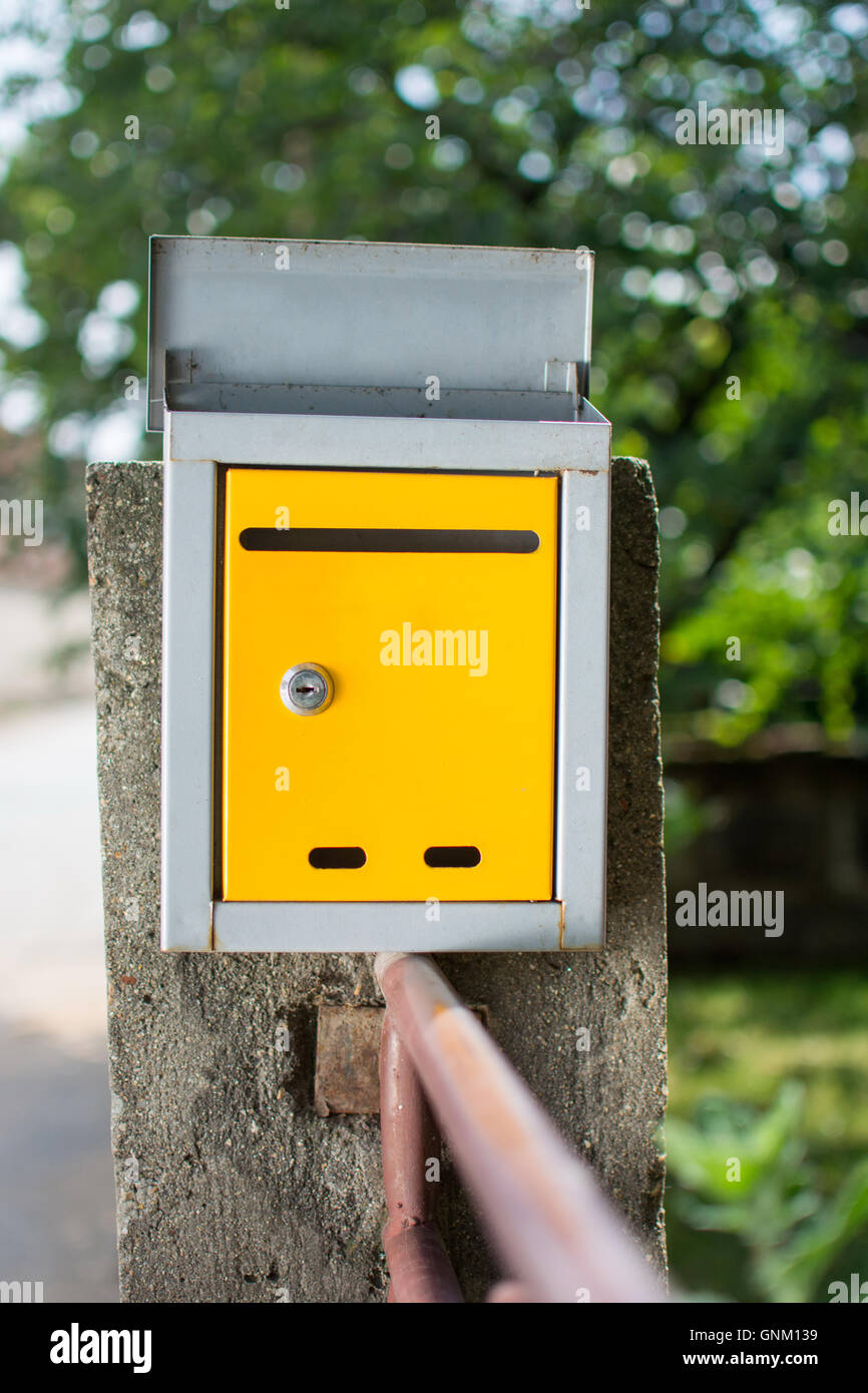 Old mailboxes hi-res stock photography and images - Alamy
