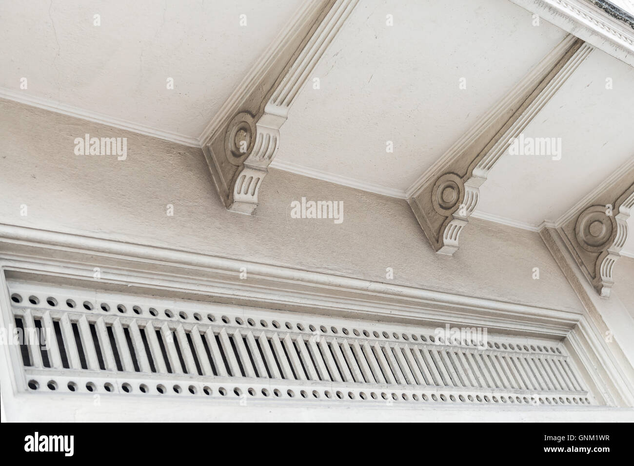 Old style architecture hi-res stock photography and images - Alamy