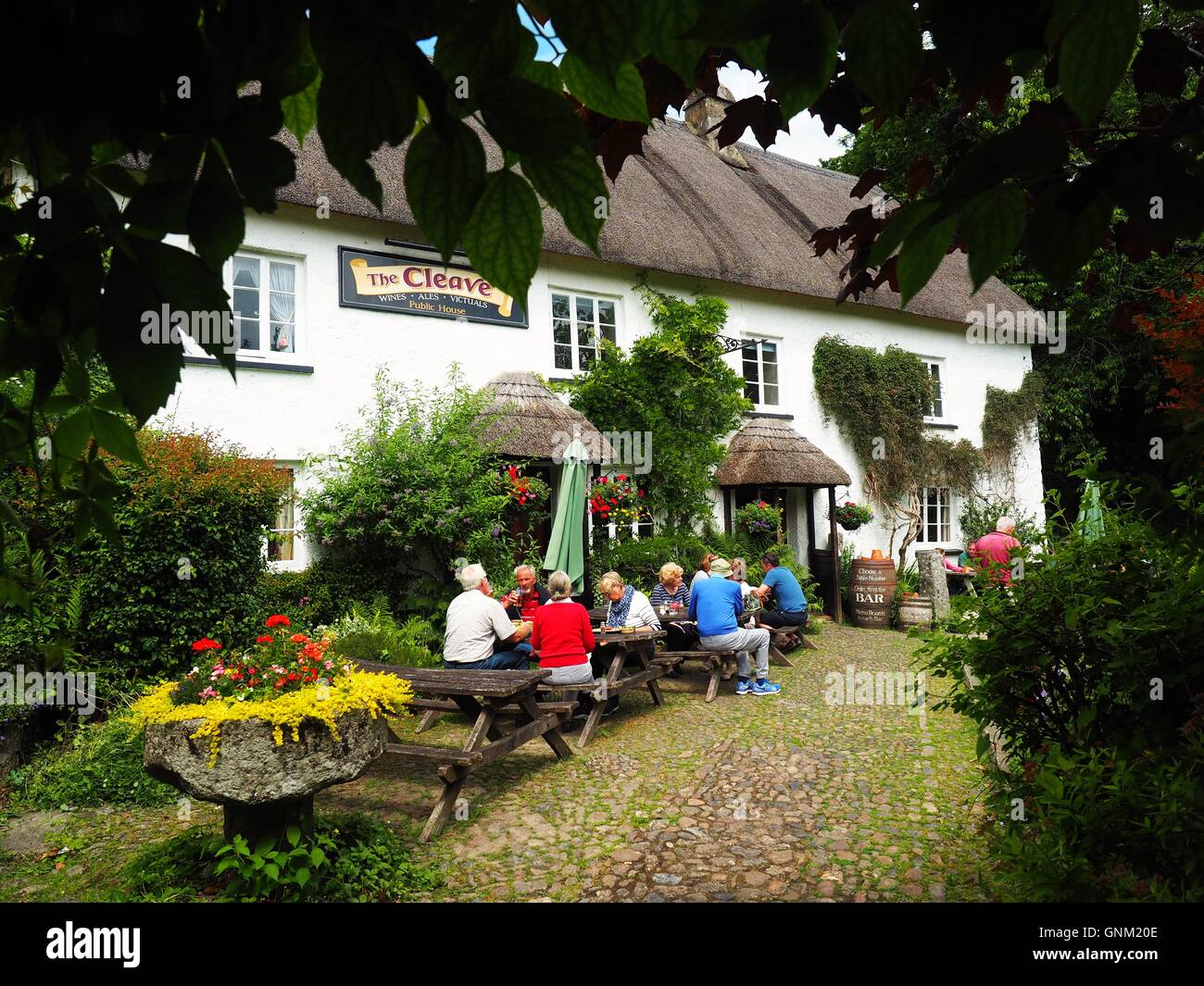 English country pub in rural Devon Stock Photo - Alamy