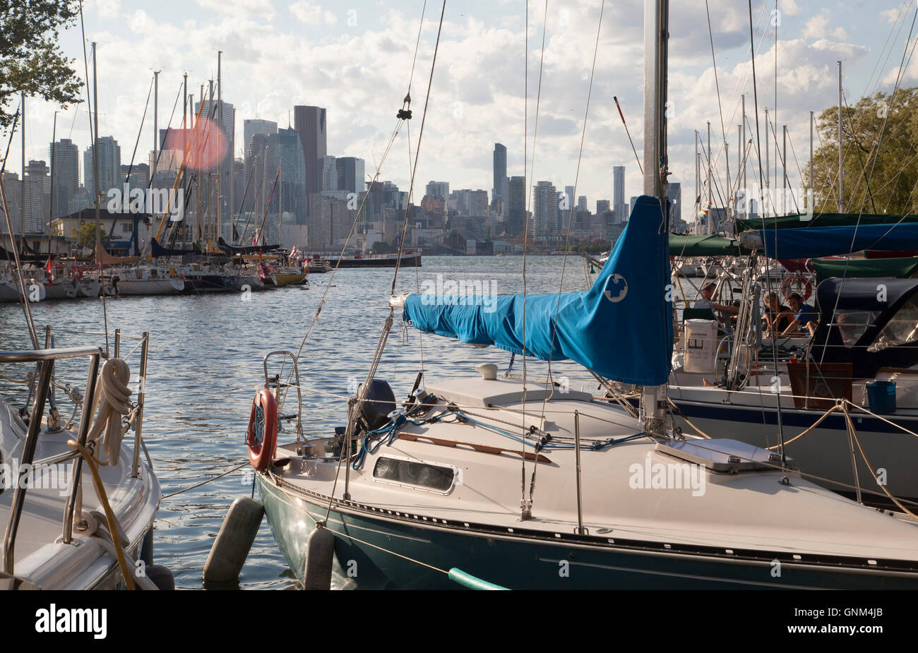 Toronto port hi-res stock photography and images - Alamy