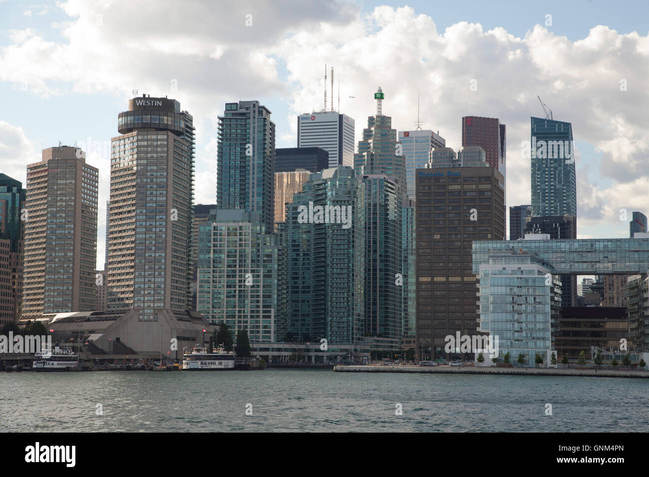 Toronto city scenes canada hi-res stock photography and images - Alamy