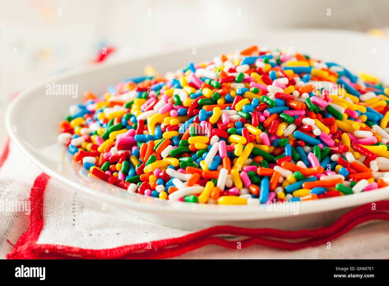 Rainbow bowl hi-res stock photography and images - Alamy