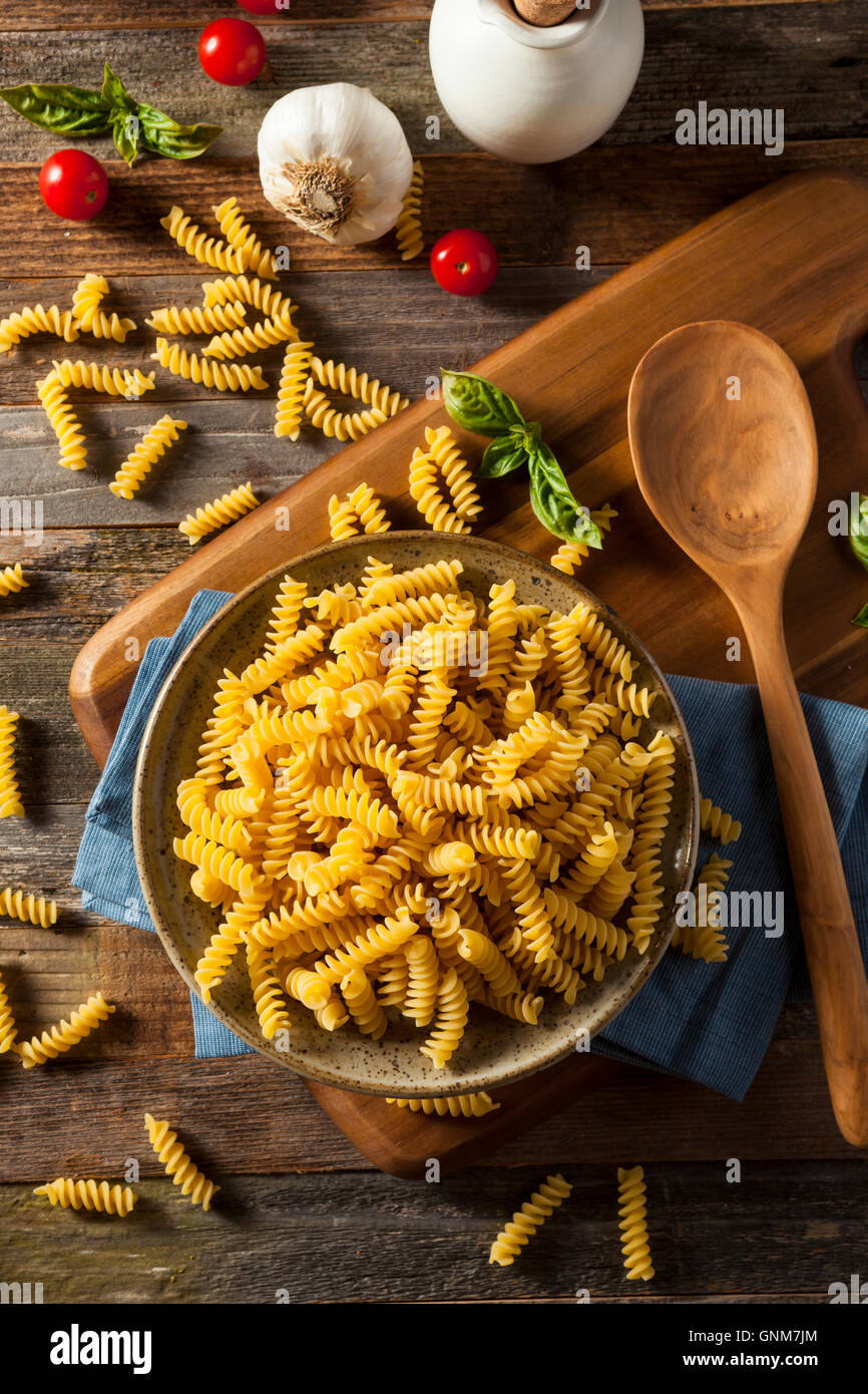 Fusilli pasta hi-res stock photography and images - Alamy