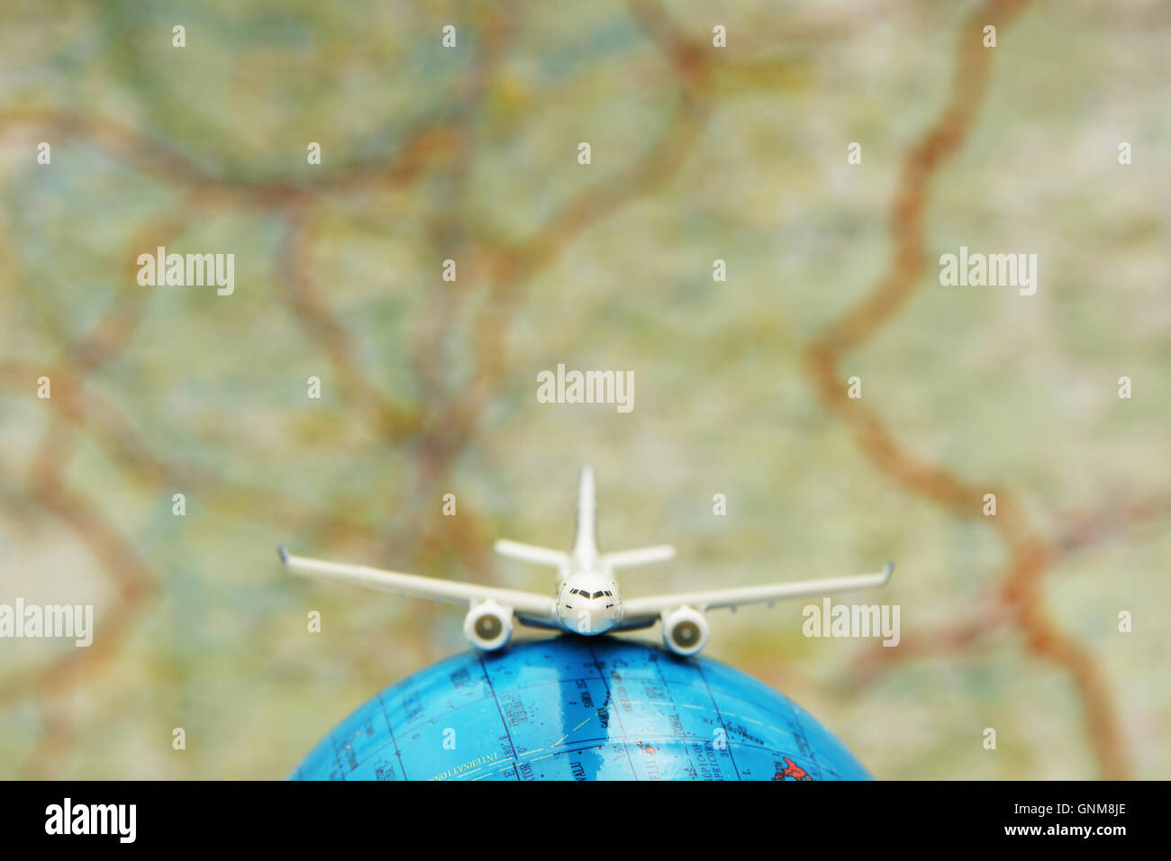 Airplane flight globe hi-res stock photography and images - Alamy