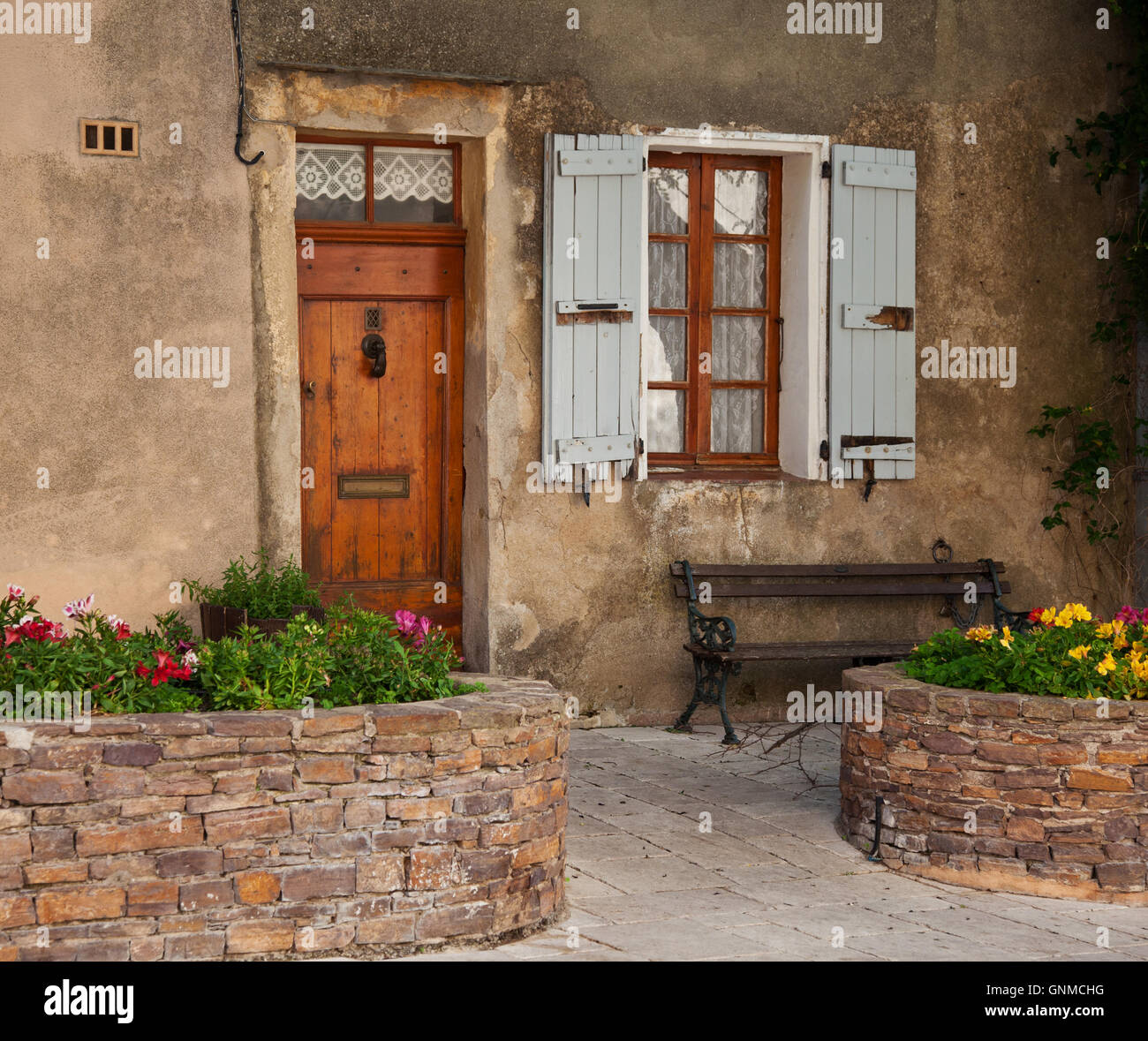 Traditional provencal home Stock Photo - Alamy