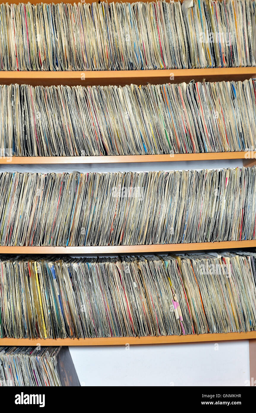 Digital collection plate hi-res stock photography and images - Alamy