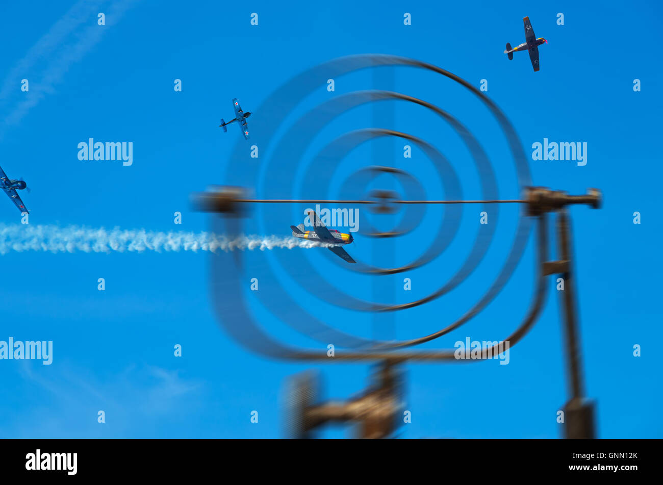 Rifleman machine gunner hi-res stock photography and images - Alamy