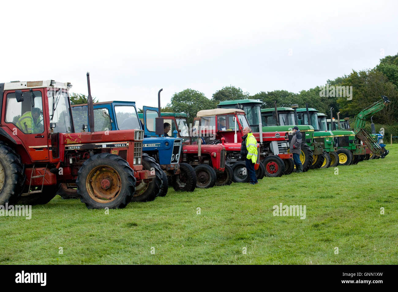 Vintage Tractors Tractor Farming High Resolution Stock Photography and ...