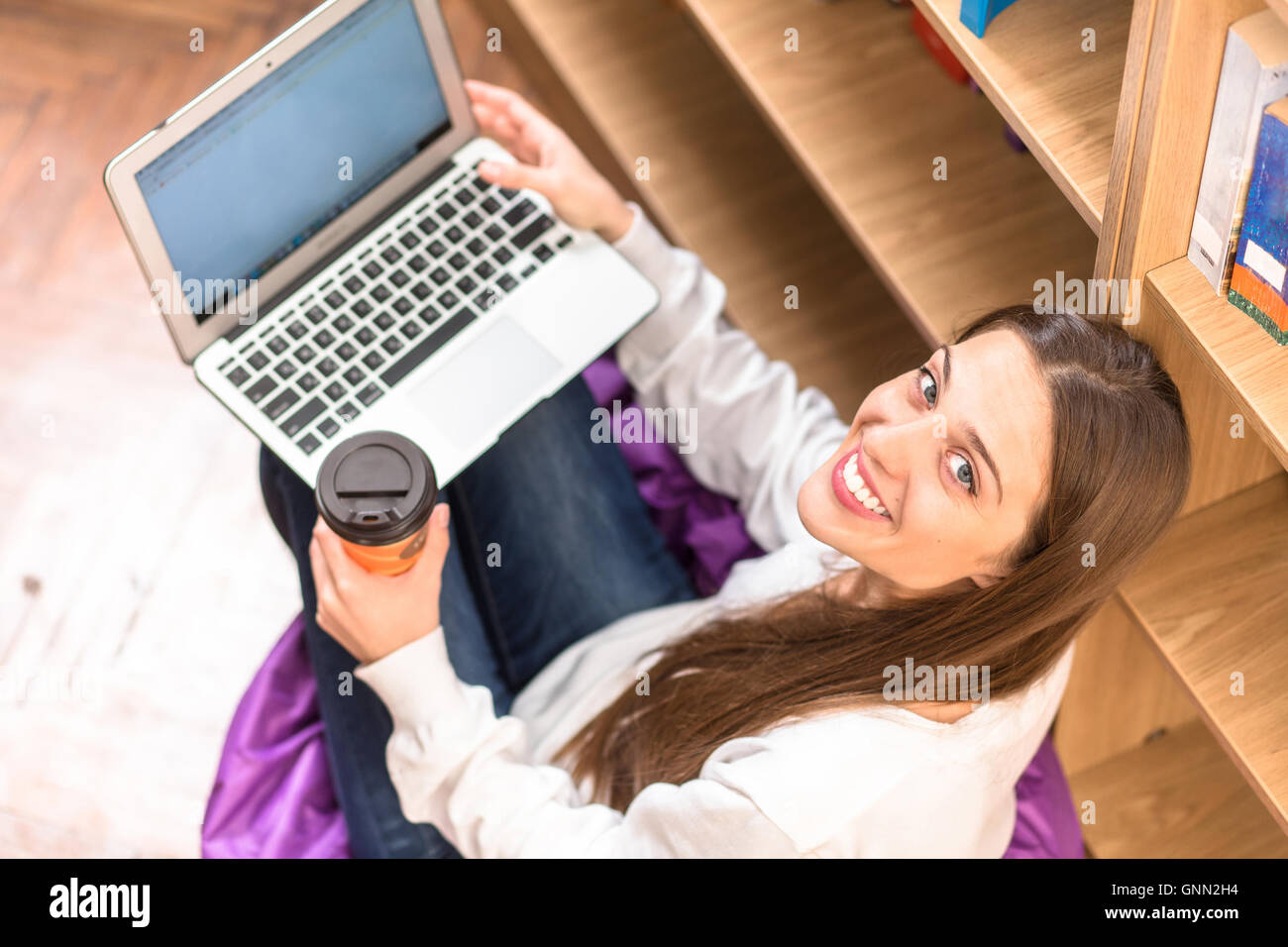 Beautiful lady with laptop computer Stock Photo - Alamy