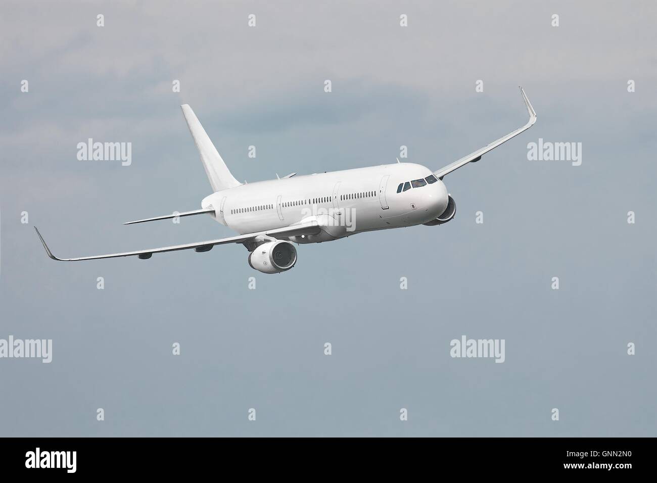 Passenger Aircraft Mid-air Stock Photo - Alamy