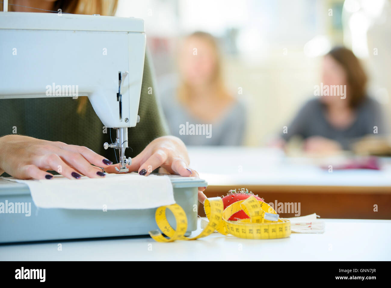 Singer sewing machine quilt hi-res stock photography and images - Alamy