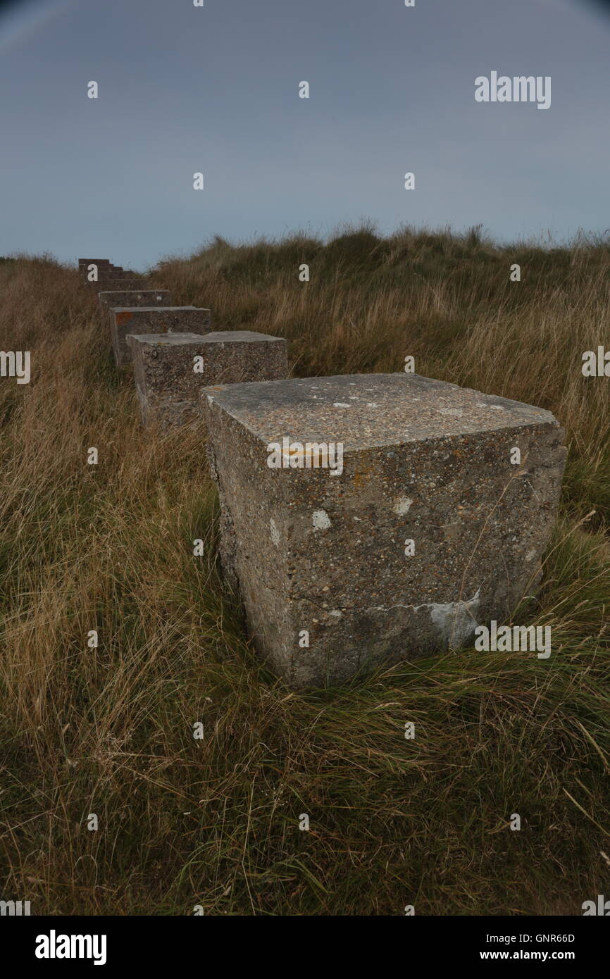 Anti tank blocks hi-res stock photography and images - Alamy