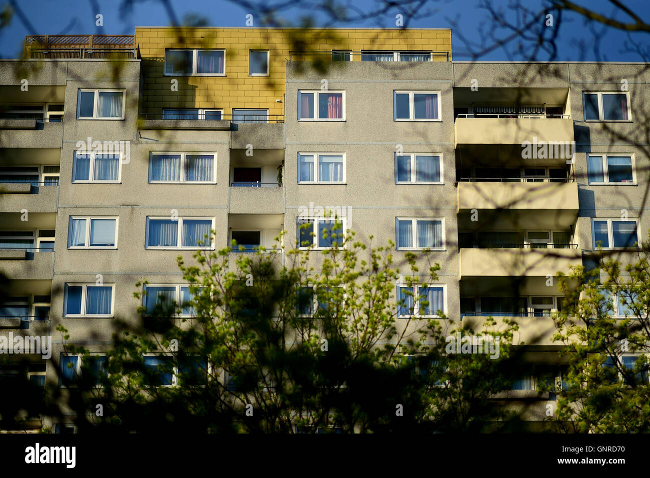 Laatzen, Germany, residential tower in Laatzen near Hanover Stock Photo ...